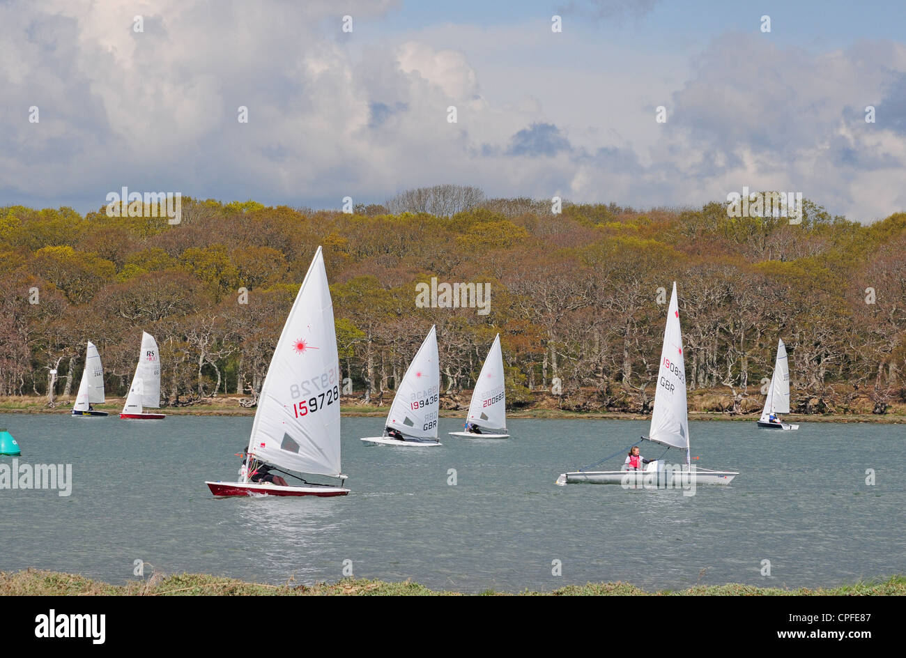 Dinghy racing hi-res stock photography and images - Alamy