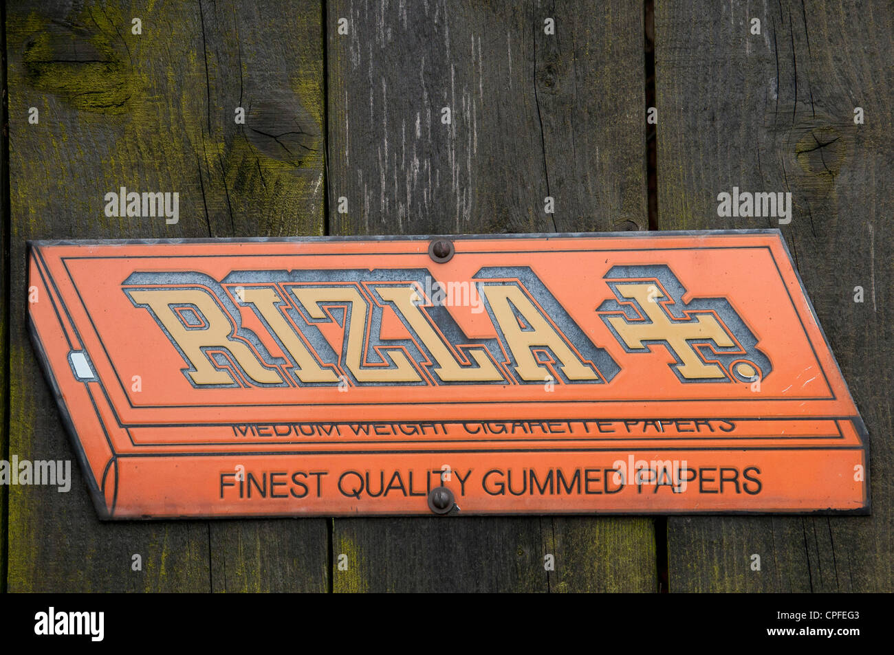 Rizla advert hi-res stock photography and images - Alamy