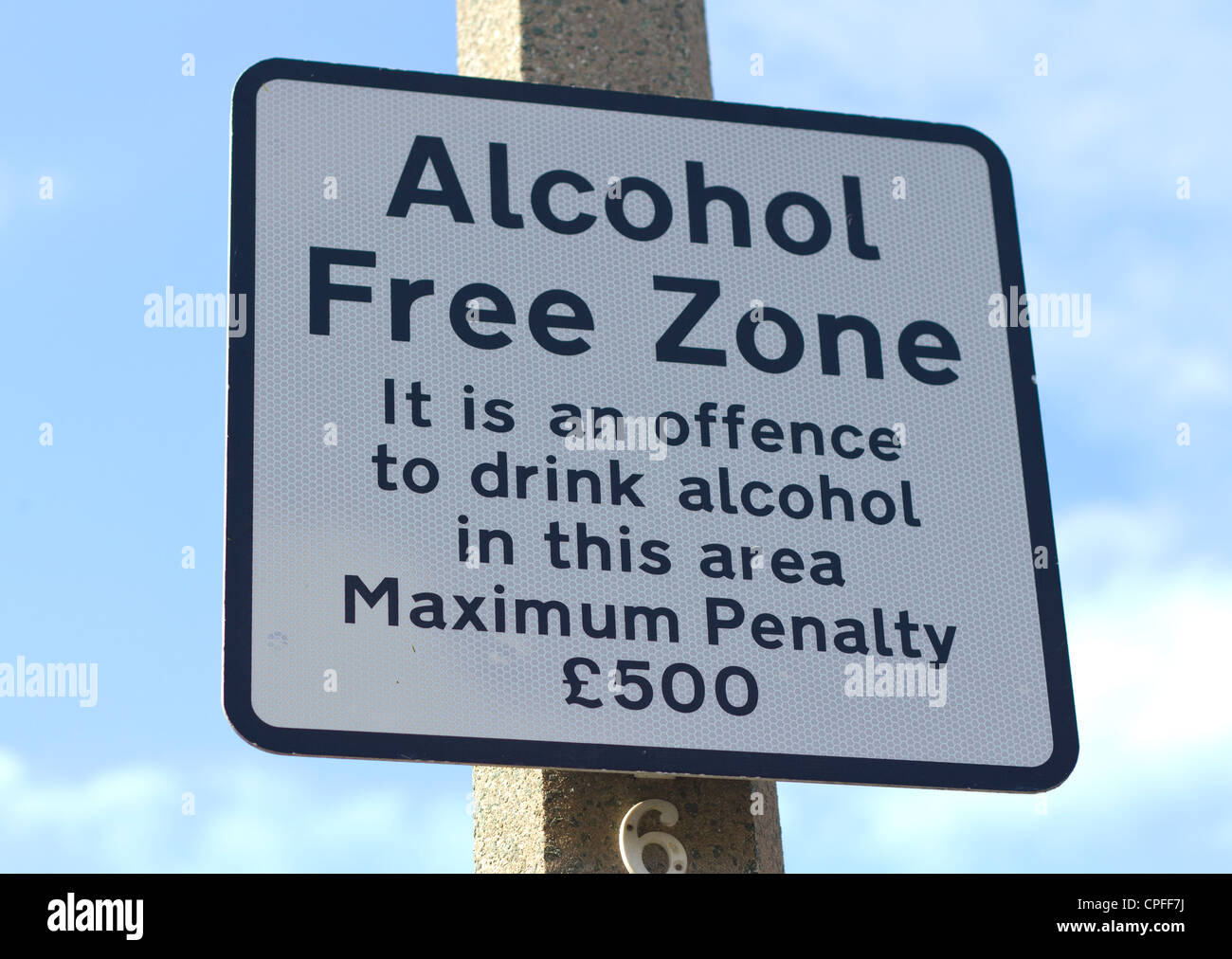 Alcohol free zone sign hi-res stock photography and images - Alamy