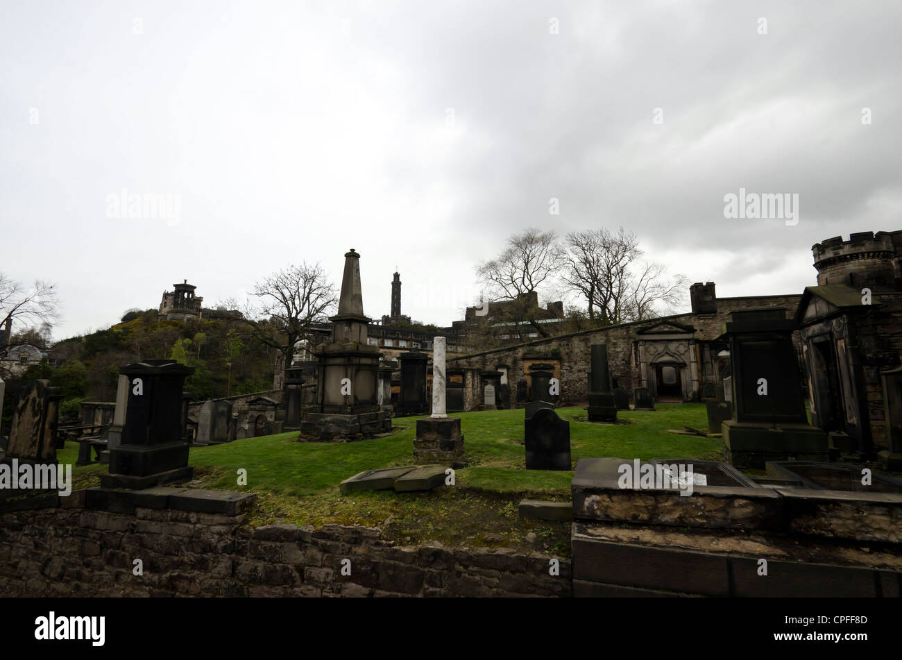 The old Calton Cemetery (burial ground) in the centre of Edinburgh ...