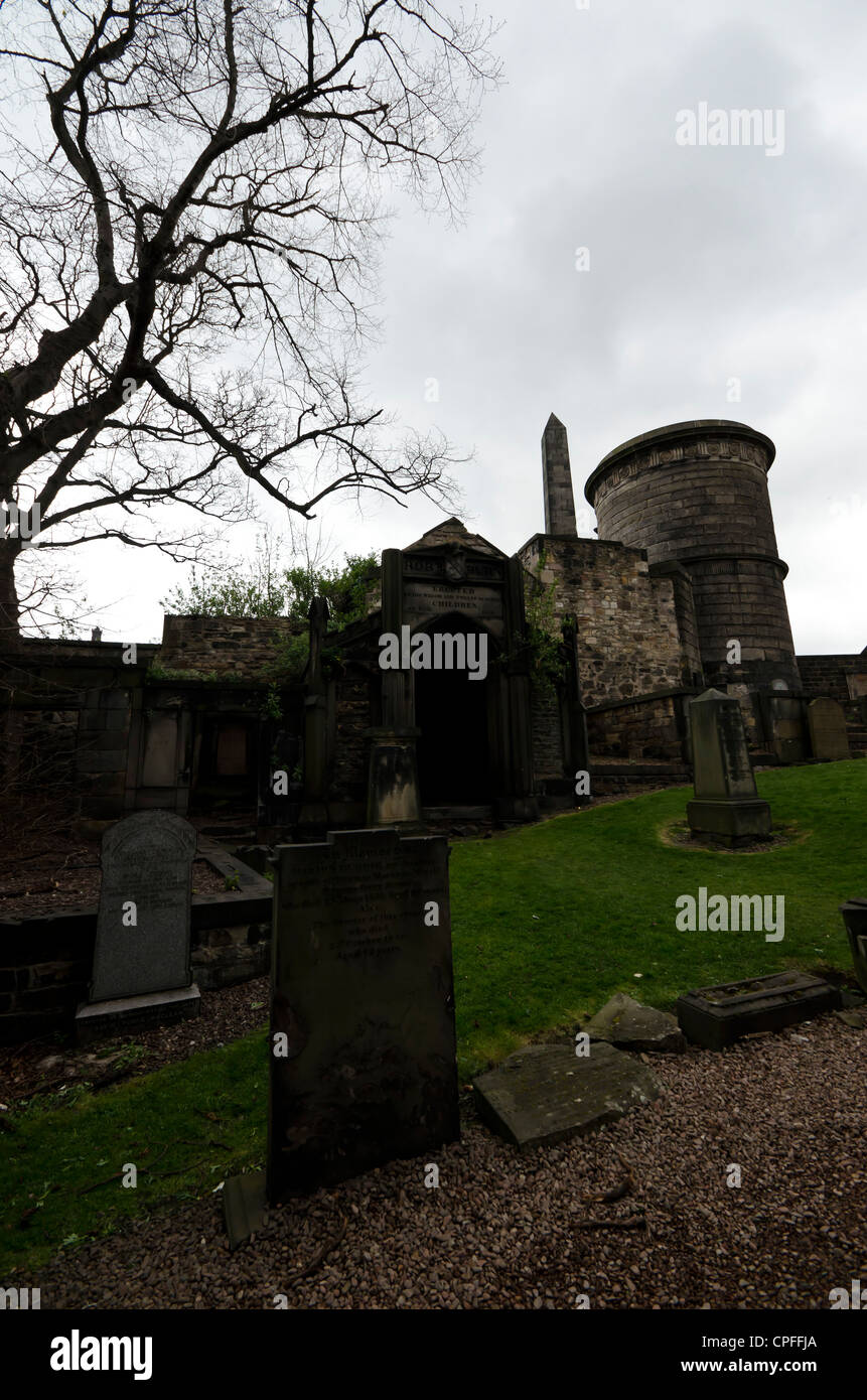 The old Calton Cemetery (burial ground) in the centre of Edinburgh ...