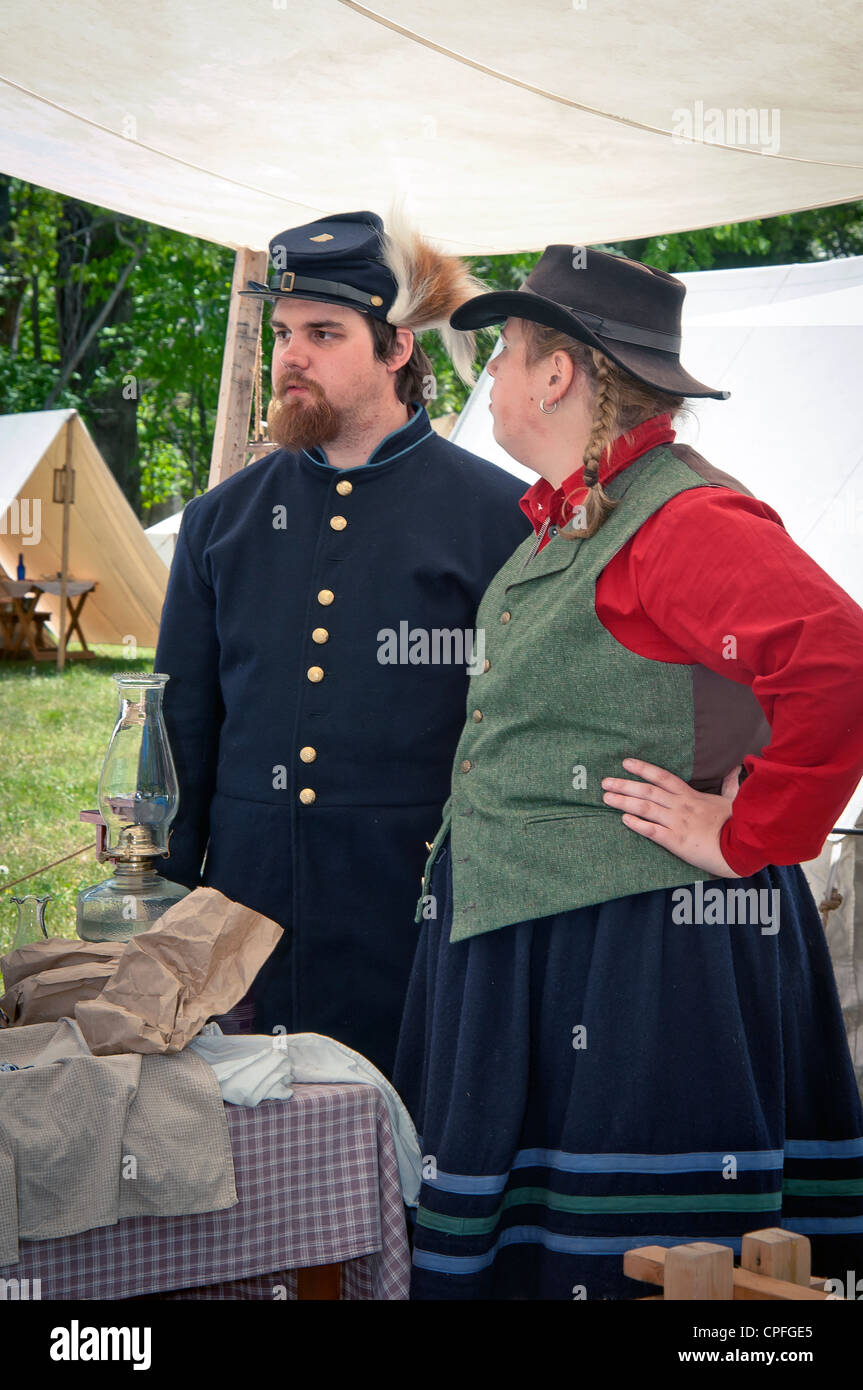 Union Army Soldier With His Wife Stock Photos & Union Army Soldier With ...