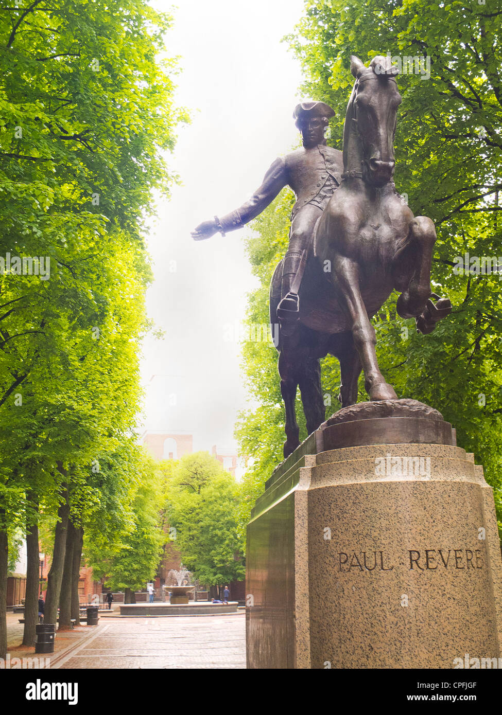 Paul revere horse hi-res stock photography and images - Alamy