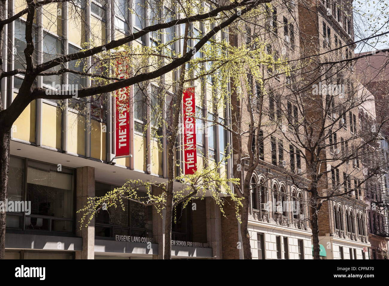 School of the arts signage hi-res stock photography and images - Alamy