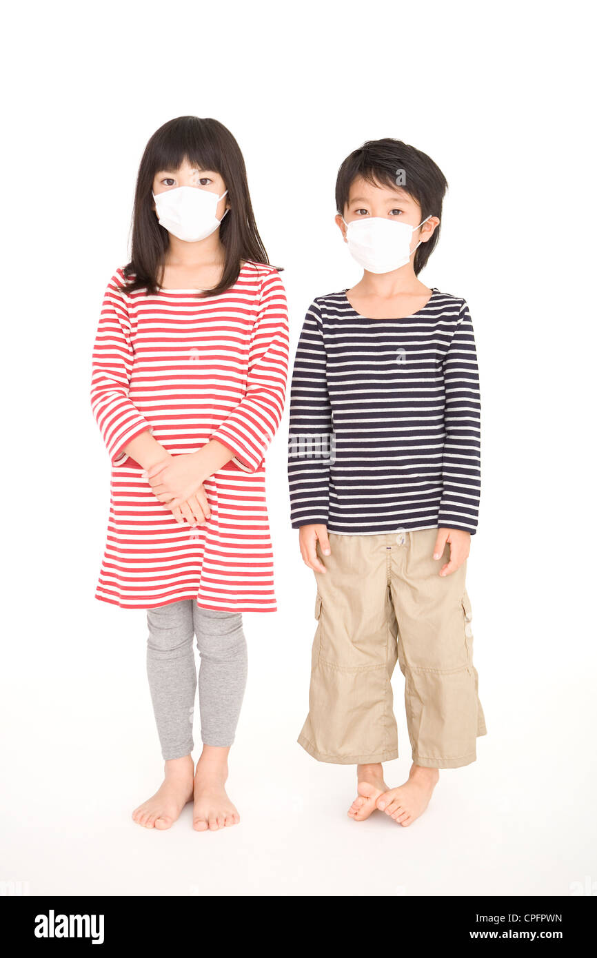 Two boys girl wearing hi-res stock photography and images - Alamy