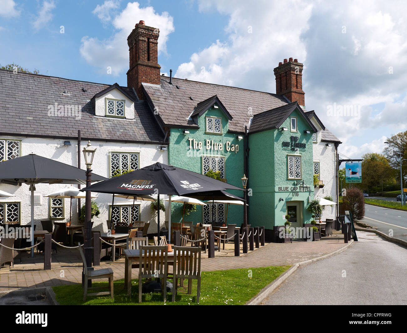 The Blue Cap hotel restaurant pub in Sandiway Cheshire UK Stock Photo ...