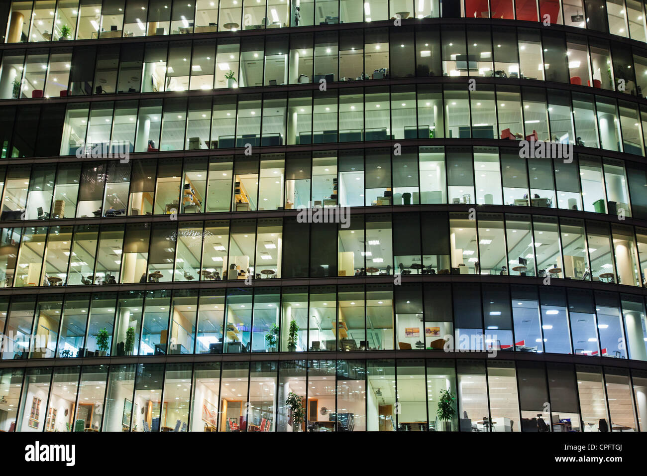 England, London, Southwark, More London Piazza, 6 More London Building ...