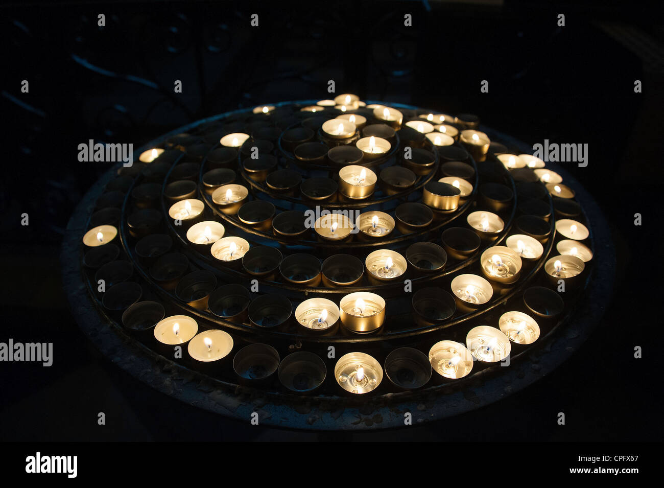 Votive candles in Notre Dame cathedral, Paris, France Stock Photo - Alamy