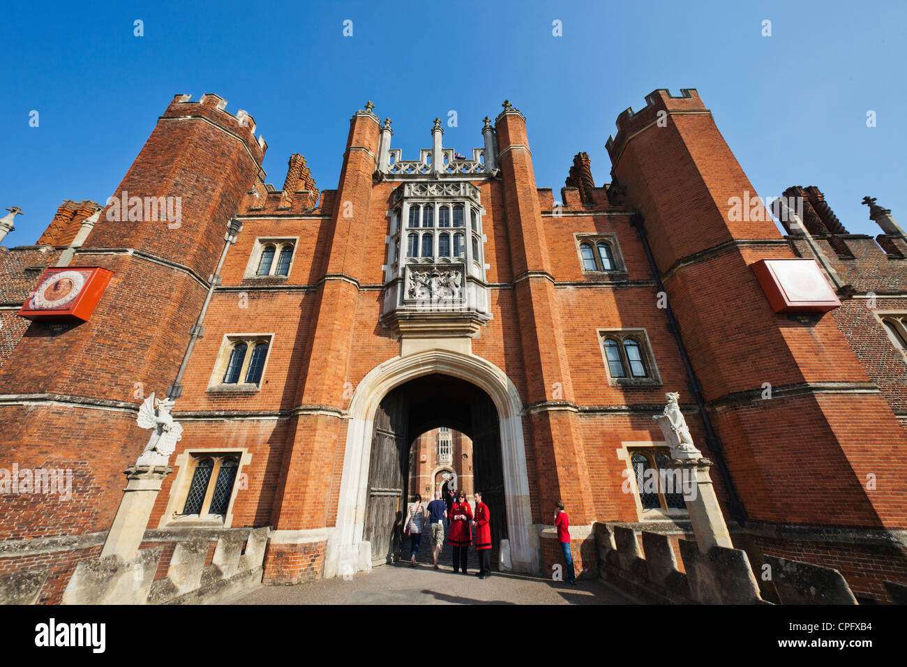 England, London, Surrey, Hampton Court Palace, Great Gate House ...