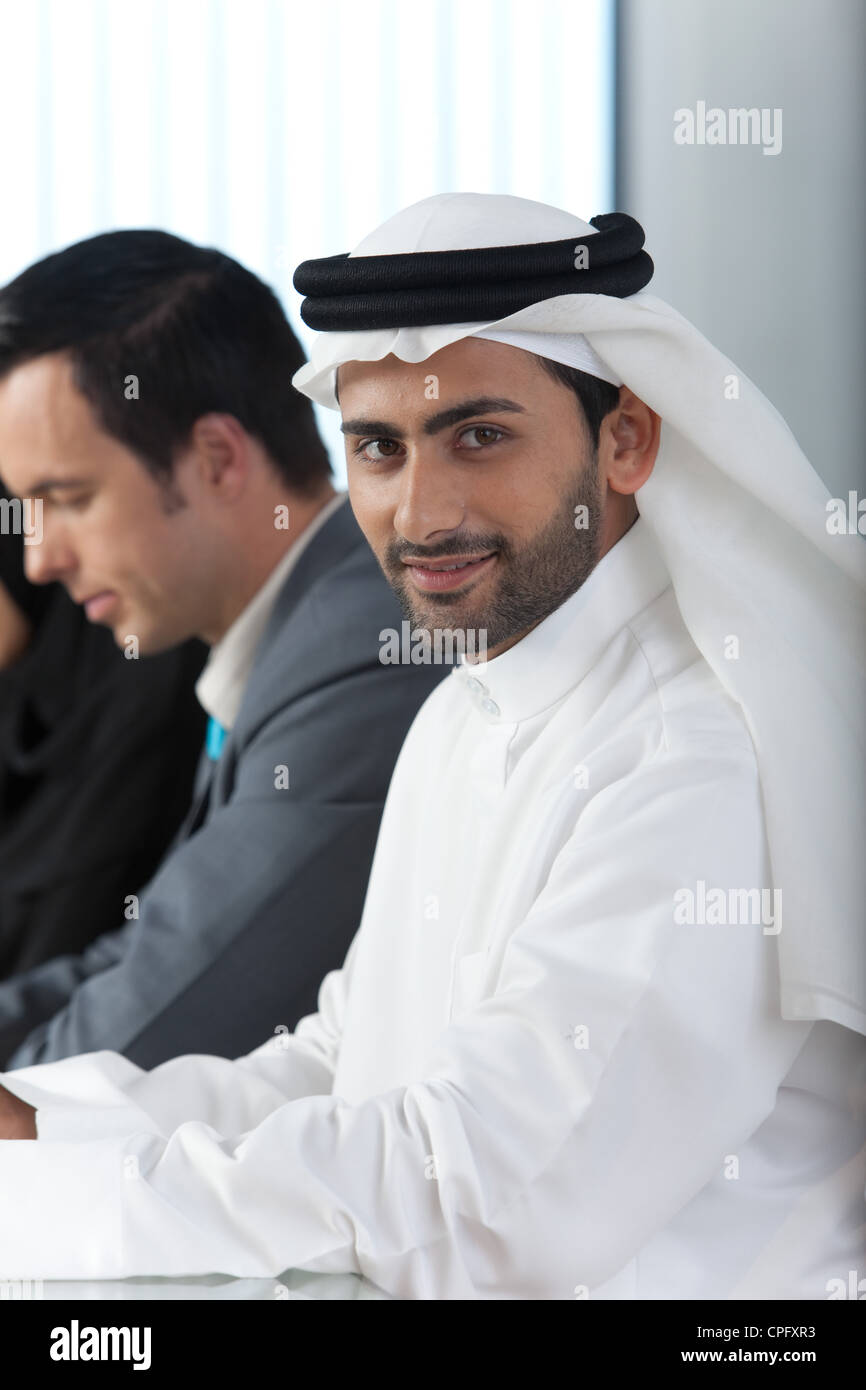 Qatari group portrait hi-res stock photography and images - Alamy