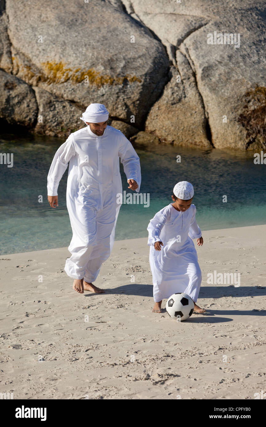 Kuwaiti father son hi-res stock photography and images - Alamy