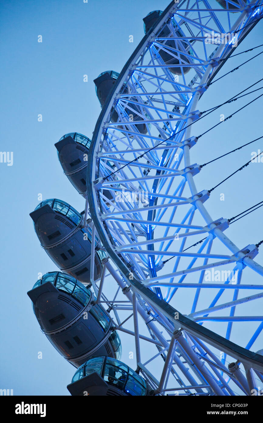 England, London, England, London Eye at dusk Stock Photo - Alamy