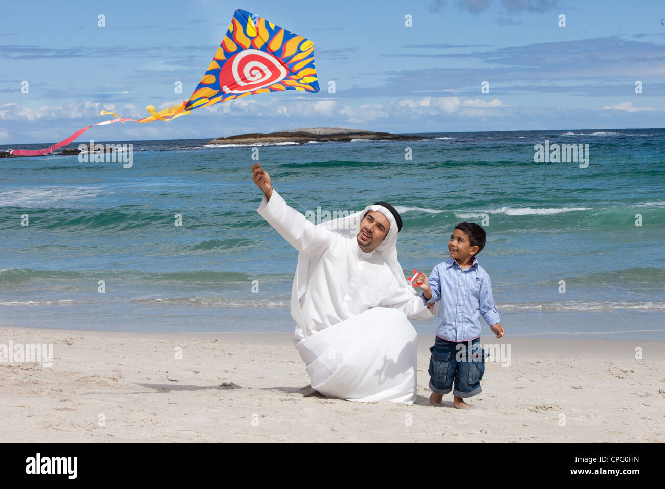 Kuwaiti father son hi-res stock photography and images - Alamy