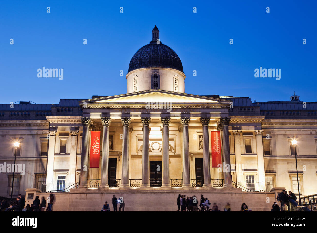 England, London, Trafalgar Square, National Gallery Stock Photo - Alamy
