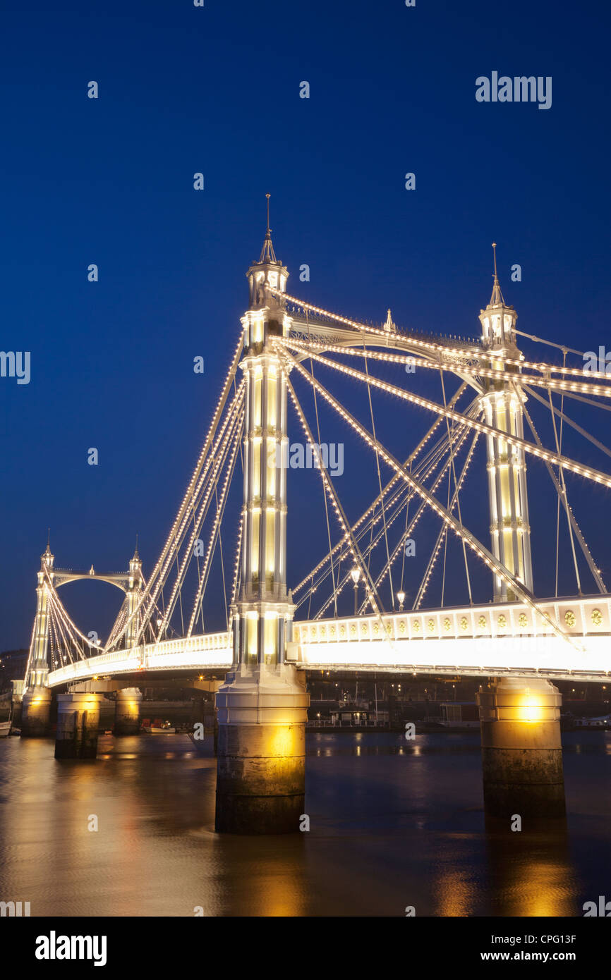 England, London, Chelsea, Albert Bridge Stock Photo - Alamy