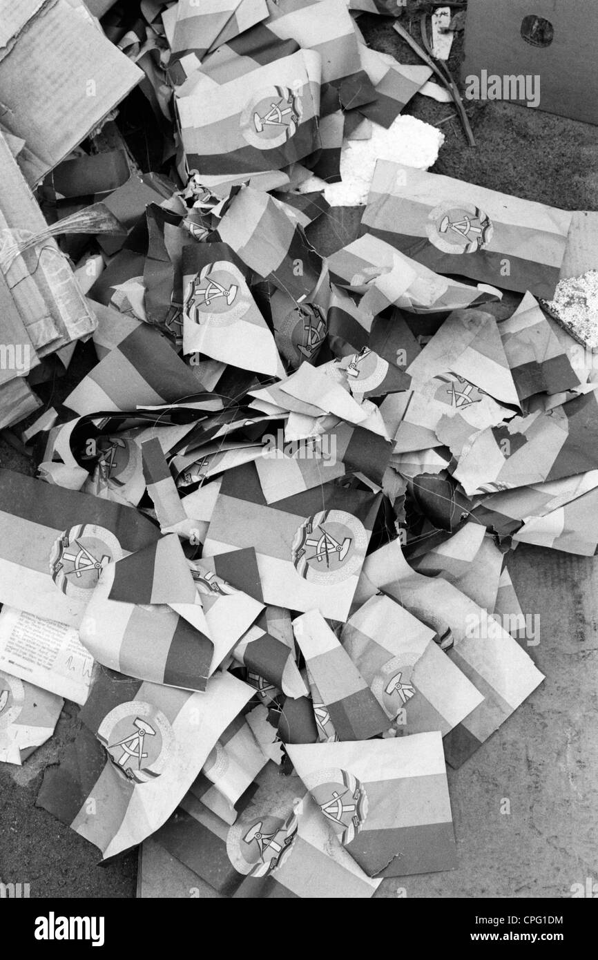 Gdr Flags High Resolution Stock Photography and Images - Alamy