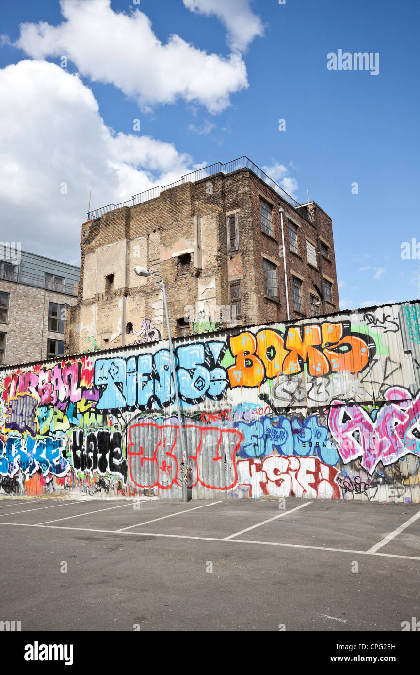 Graffiti on wall, Shoreditch, London, England, UK Stock Photo - Alamy