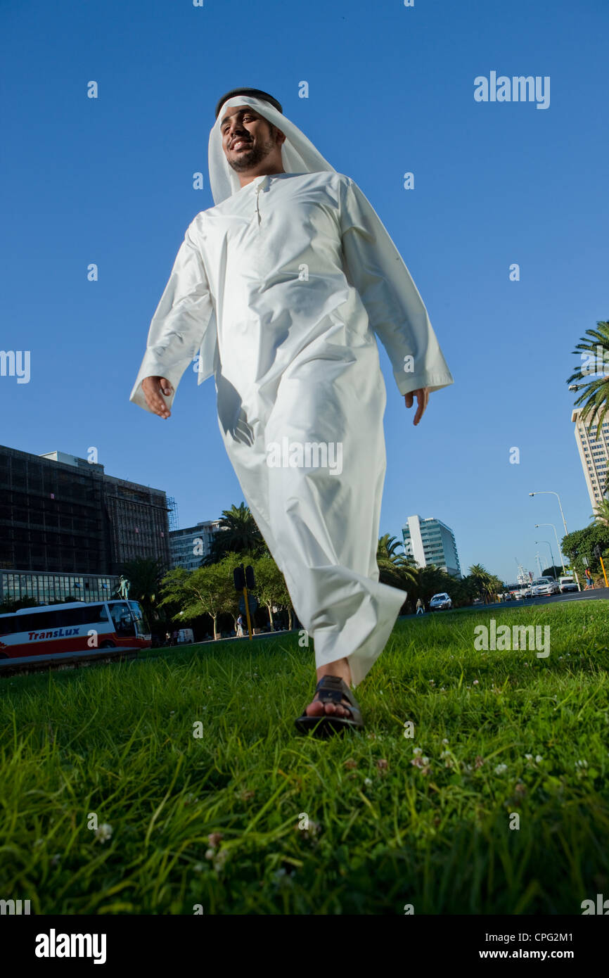 Qatari man hi-res stock photography and images - Alamy