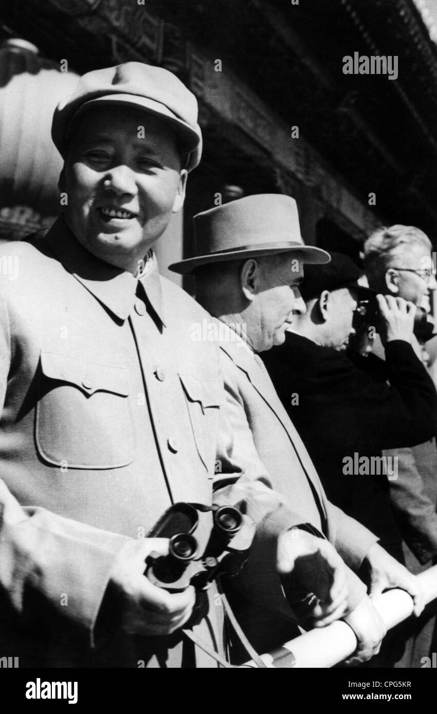 Communist uniform hi-res stock photography and images - Alamy