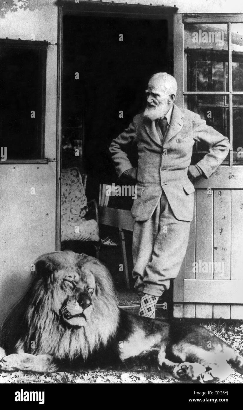 George bernard hi-res stock photography and images - Alamy