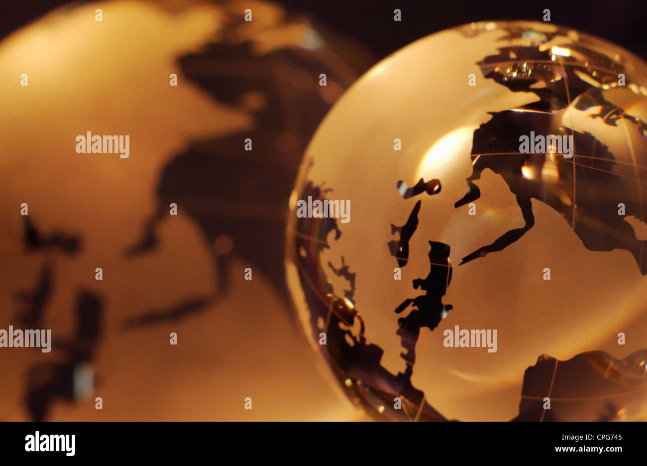 Middle two globes hi-res stock photography and images - Alamy