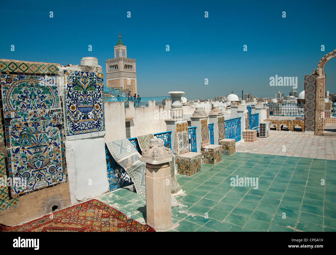 Tunisia tunis city buildings hi-res stock photography and images - Alamy