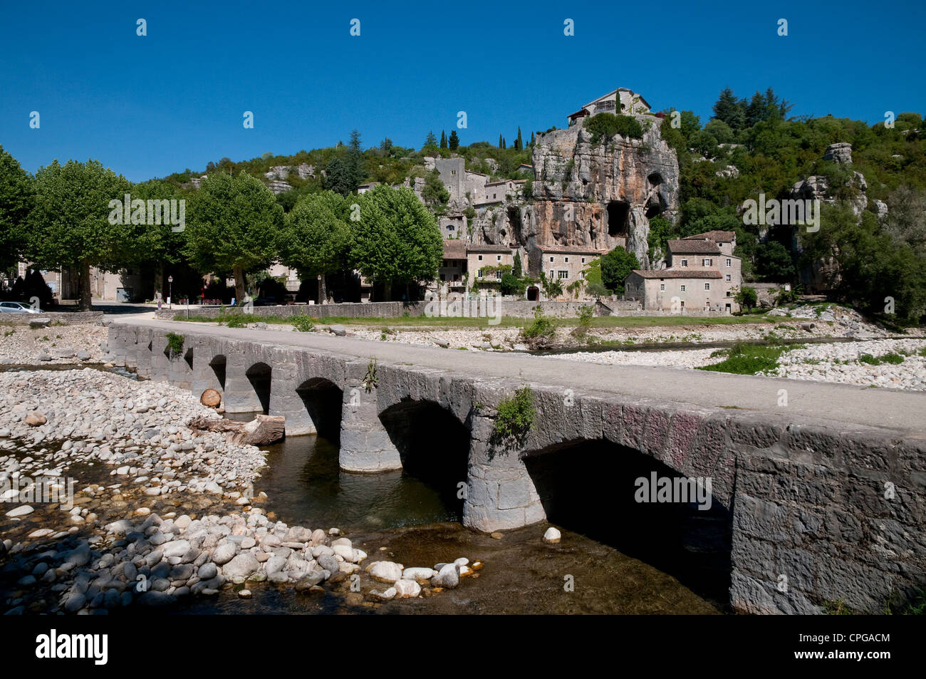 Bridge over river ardeche hi-res stock photography and images - Alamy