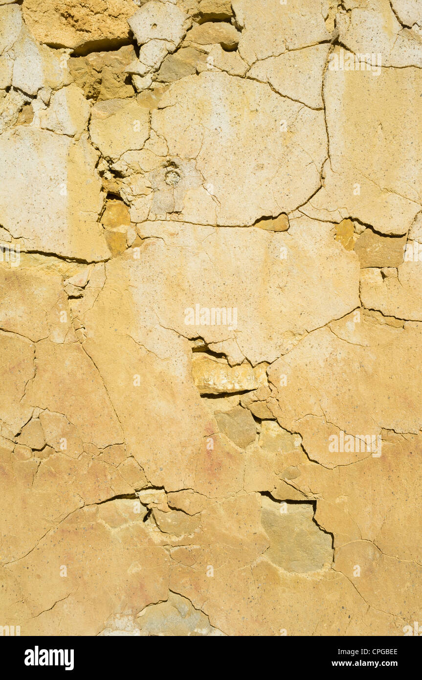 Cracks on the clay surface of an old wall Stock Photo - Alamy