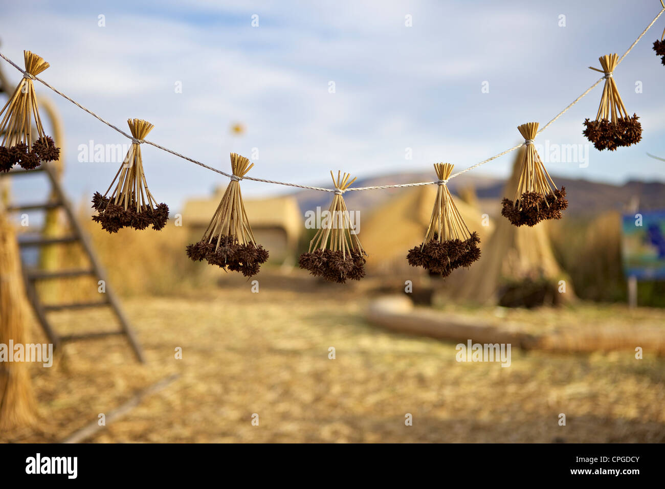 Reed decorations, Uros Island,Islas Flotantes, floating islands, Lake ...