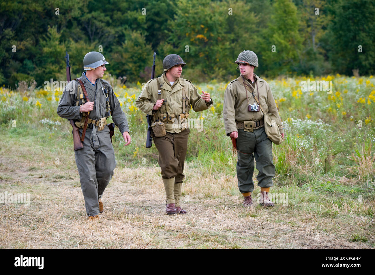 soldiers and camera man war show theater under open sky Stock Photo - Alamy