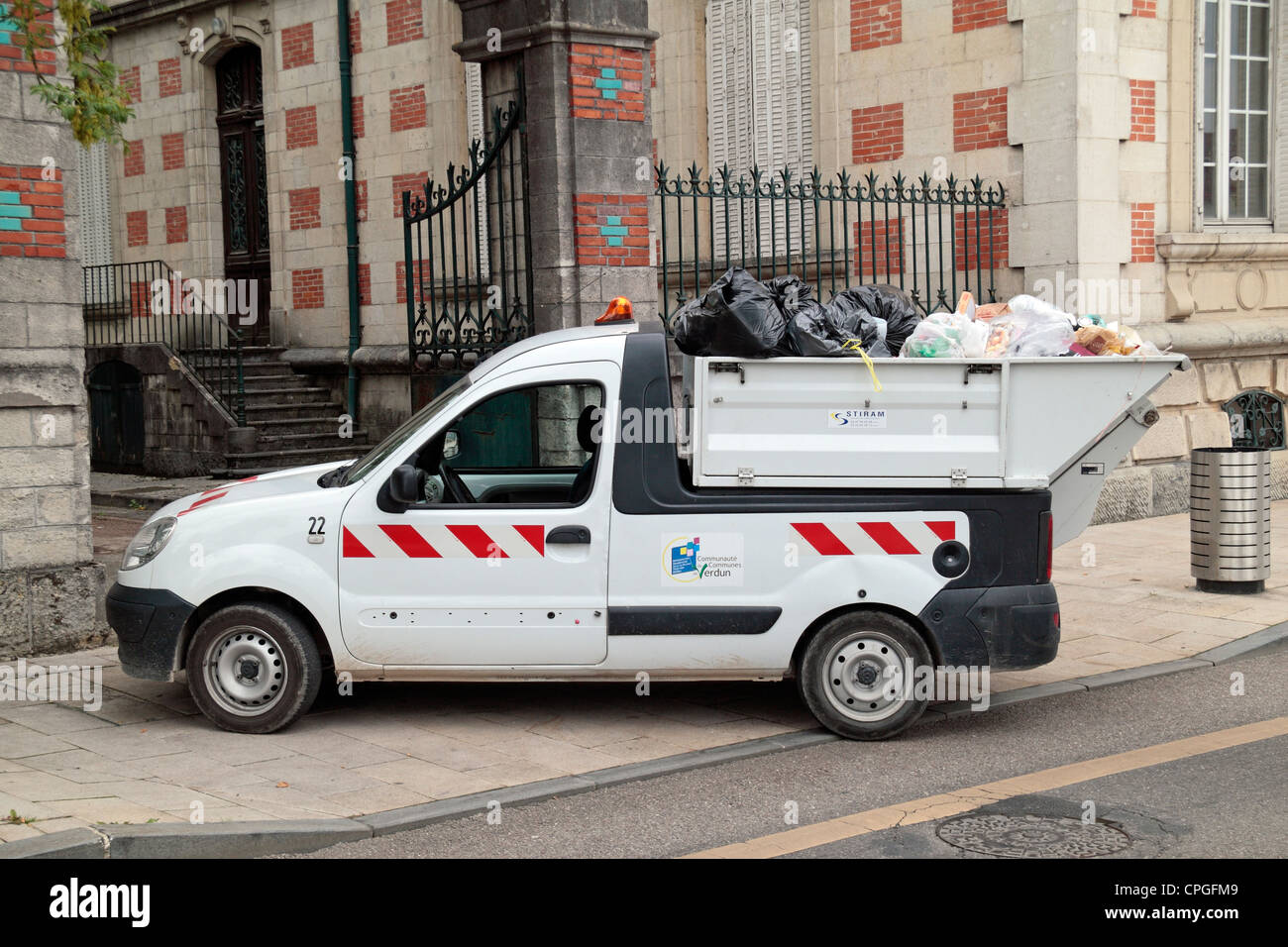 Waste collection vehicle hi-res stock photography and images - Alamy