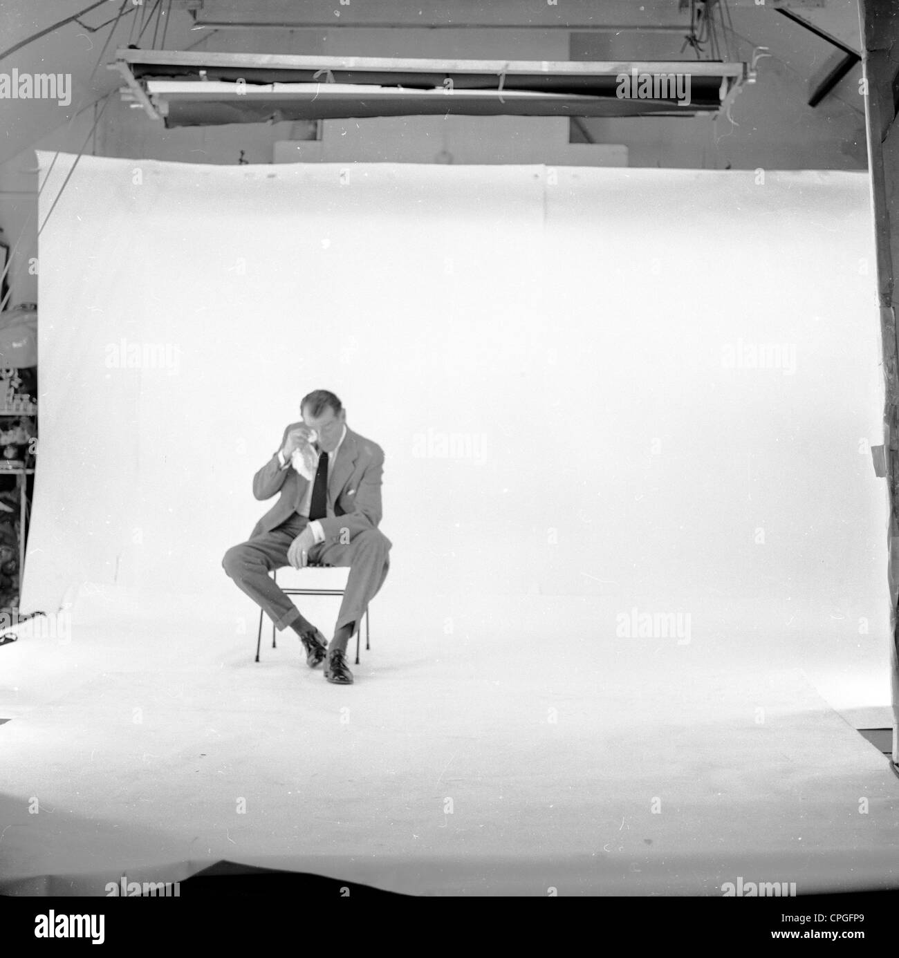 Man male white screen studio advert 60s hi-res stock photography and ...