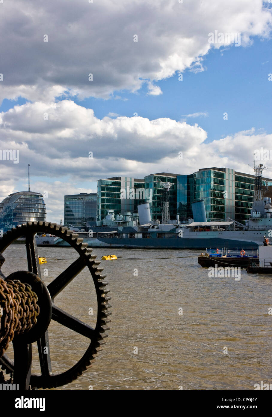 Panorama vista view from Thames path to South Bank with old chain winch ...