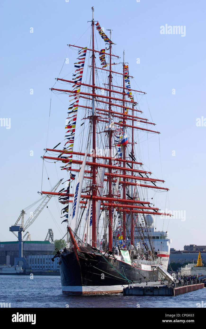 Russia. St. Petersburg. Training sailboat "Sedov Stock Photo - Alamy