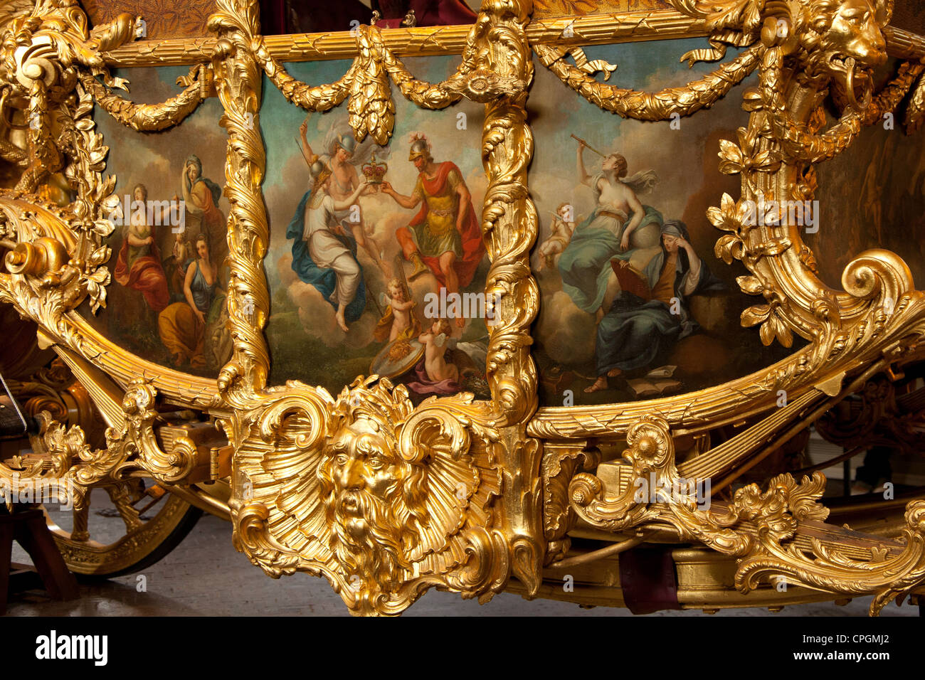 The Gold State Coach High Resolution Stock Photography and Images - Alamy