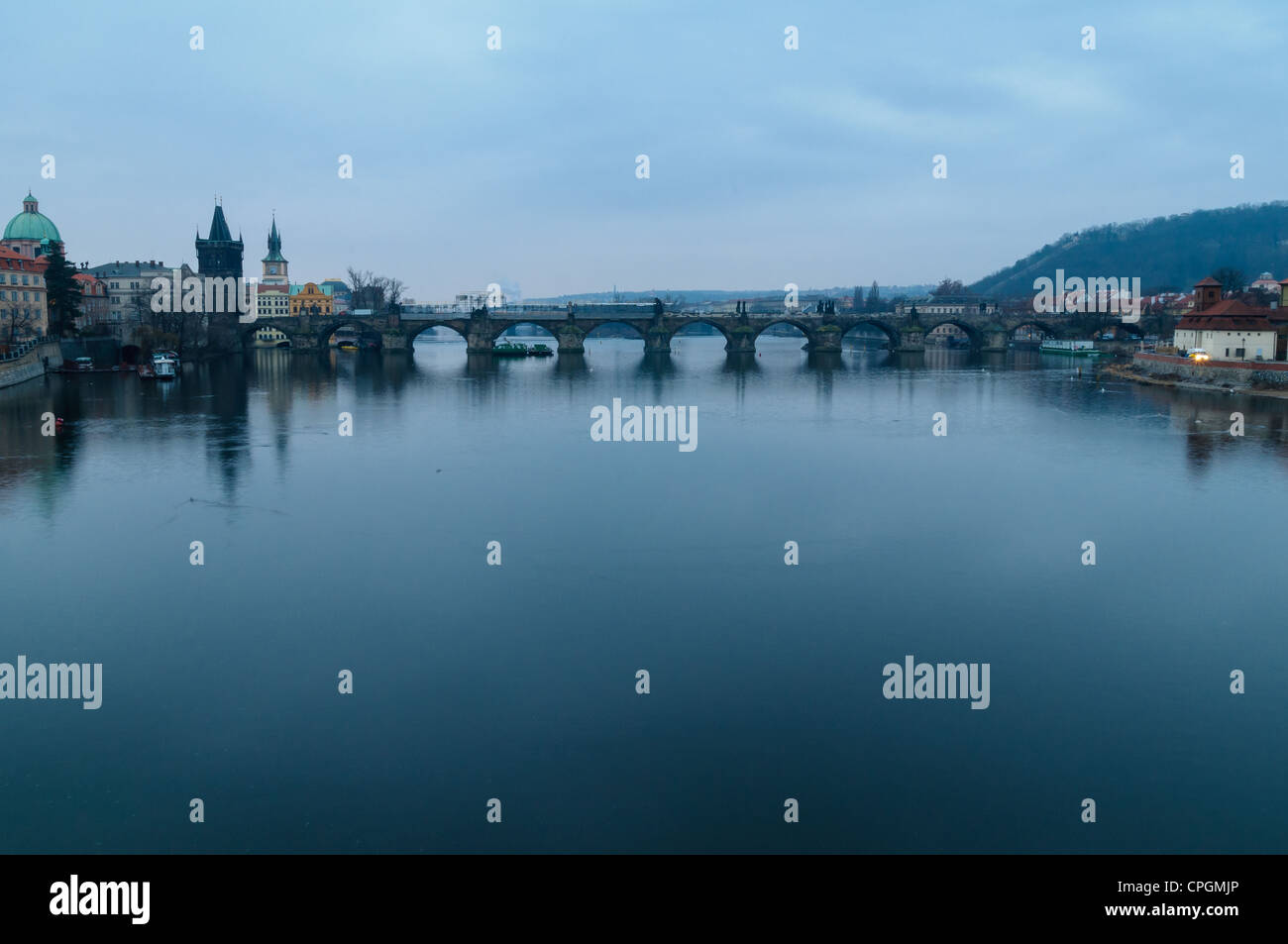 Karlov bridge hi-res stock photography and images - Alamy