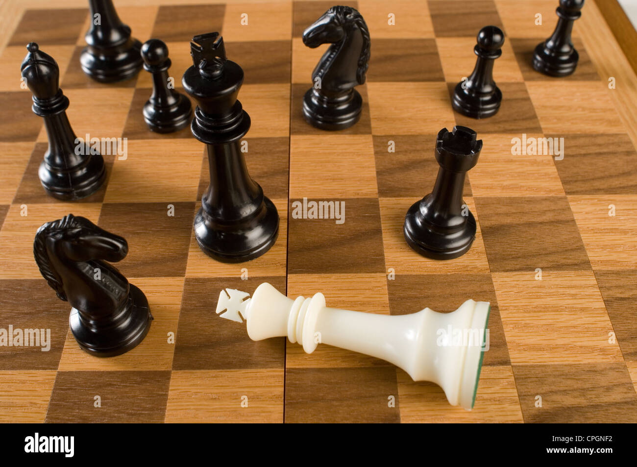 Chess board pieces middle east hi-res stock photography and images - Alamy