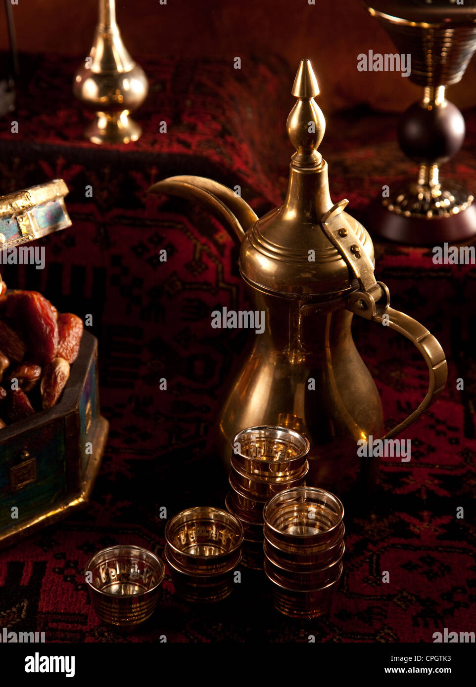 Dates and tea set with Ramadan ornaments Stock Photo - Alamy