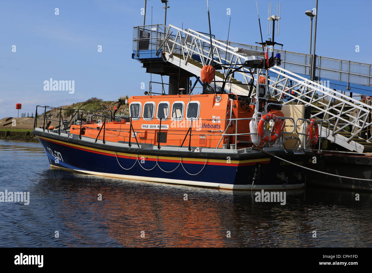 Girvan harbour hi-res stock photography and images - Alamy