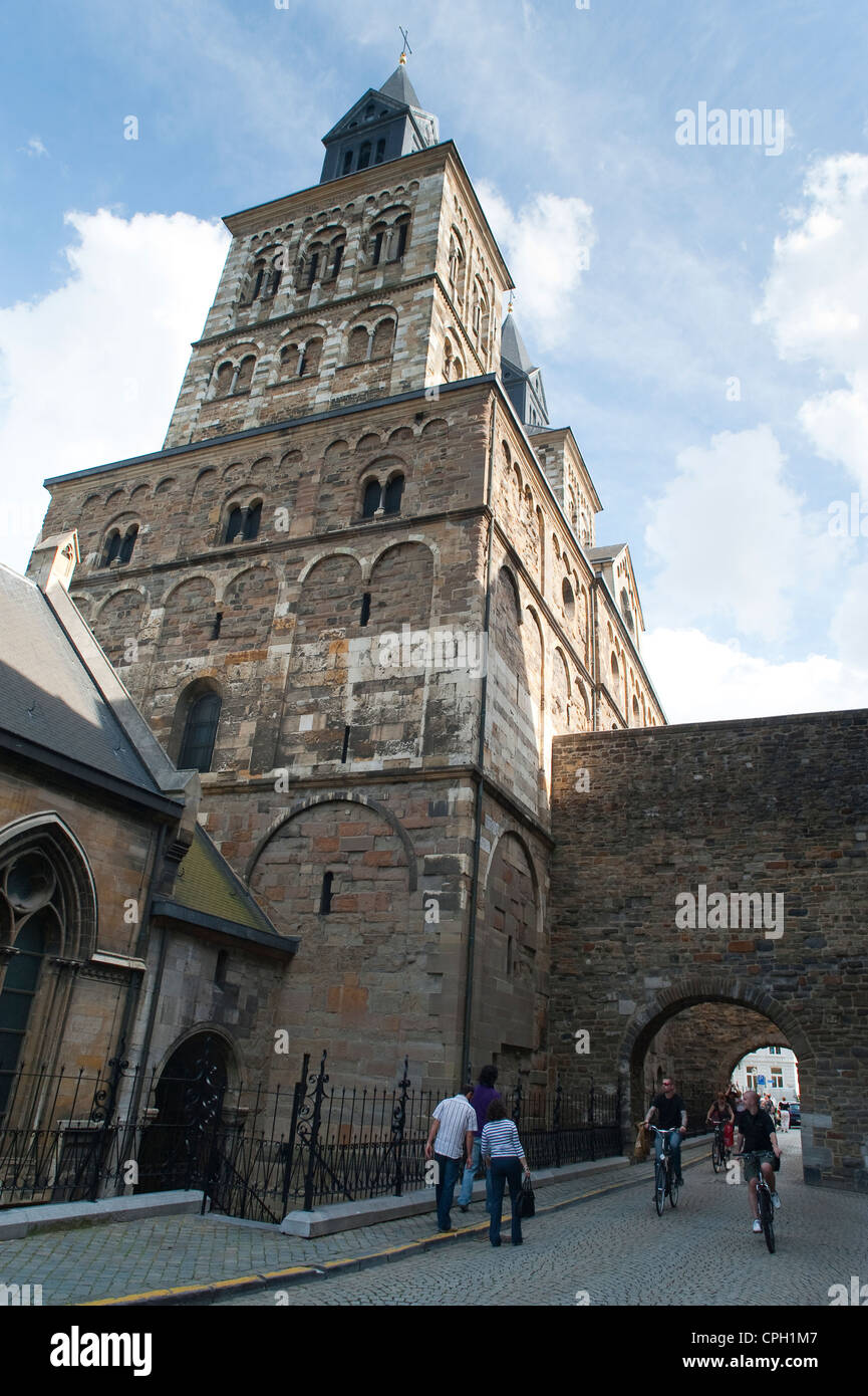 'Sint Servaasbasiliek' (St. Servatius Basilica), Maastricht, Limburg ...