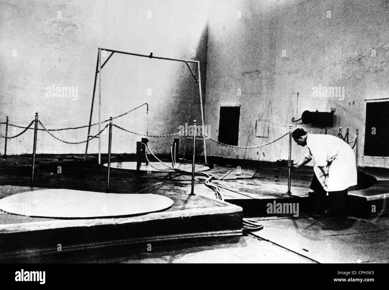 Interior view nuclear power plant High Resolution Stock Photography and ...