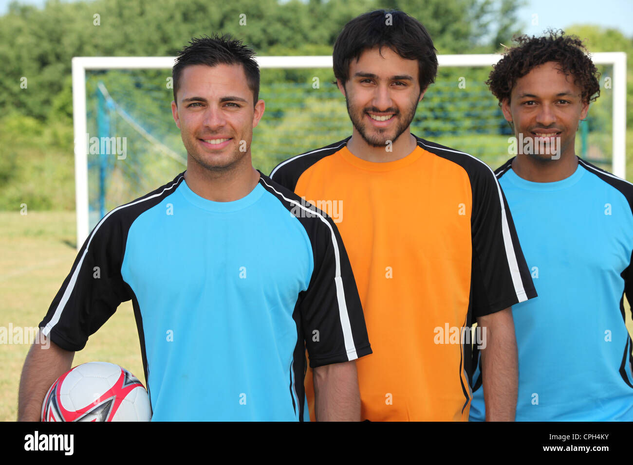 Soccer players standing in line hi-res stock photography and images - Alamy