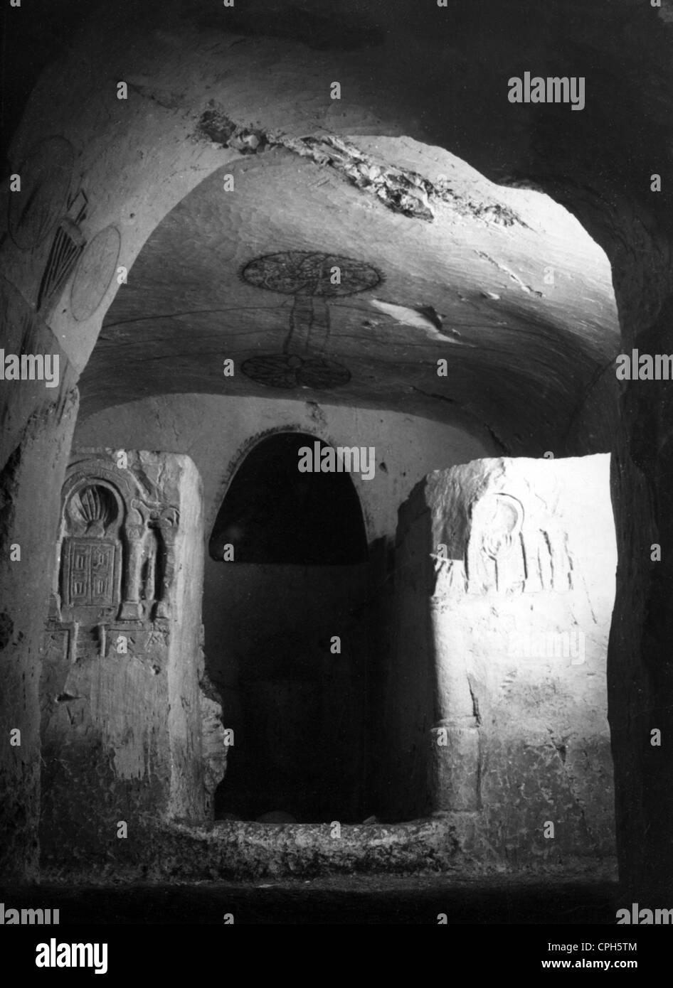 archeology, Israel, Beit She'arim, excavations, necropolis, catacomb ...