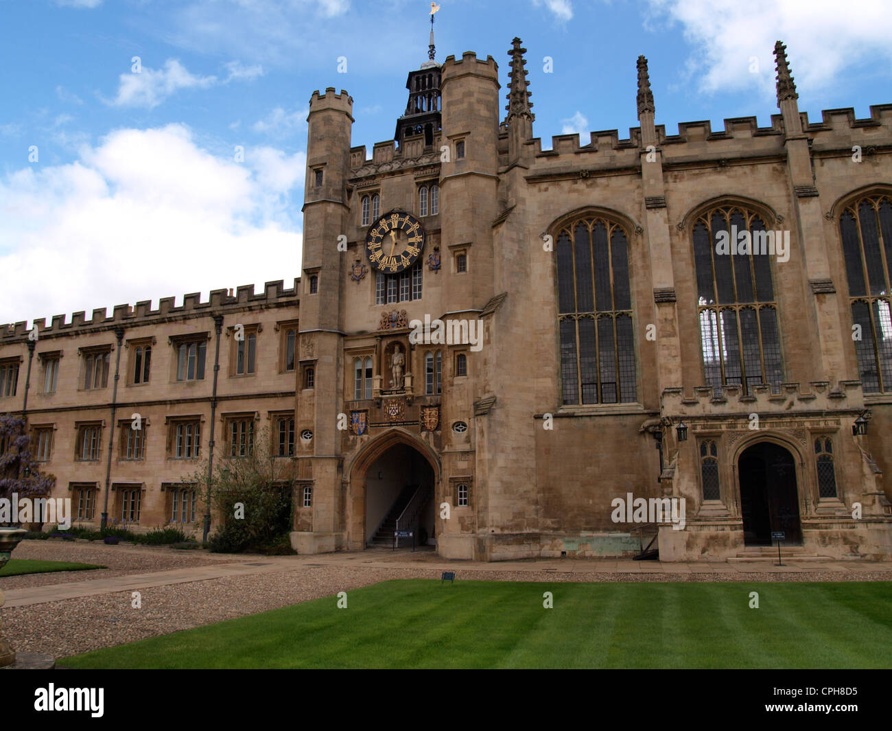 Pendulum clock hi-res stock photography and images - Alamy