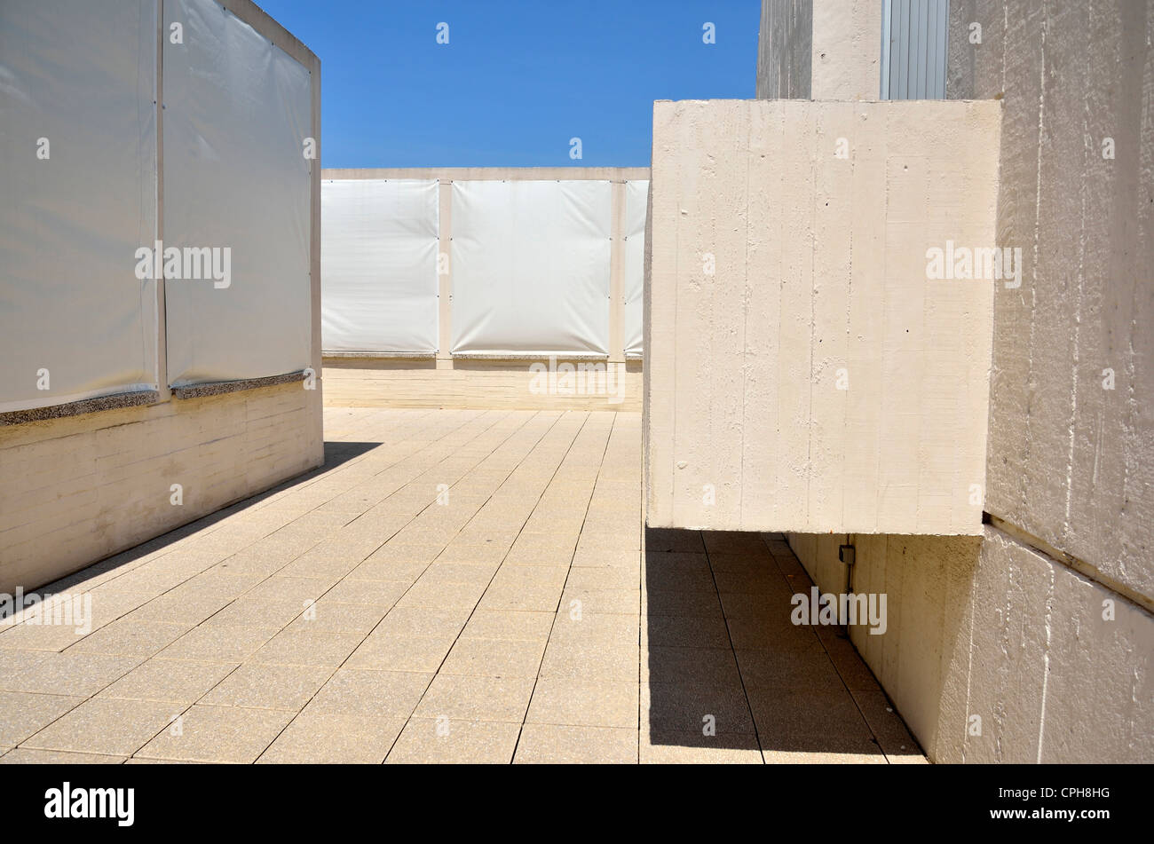 Sert hi-res stock photography and images - Alamy