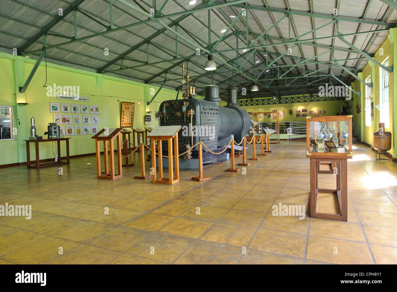 Indian Ocean Tea Factory High Resolution Stock Photography and Images ...