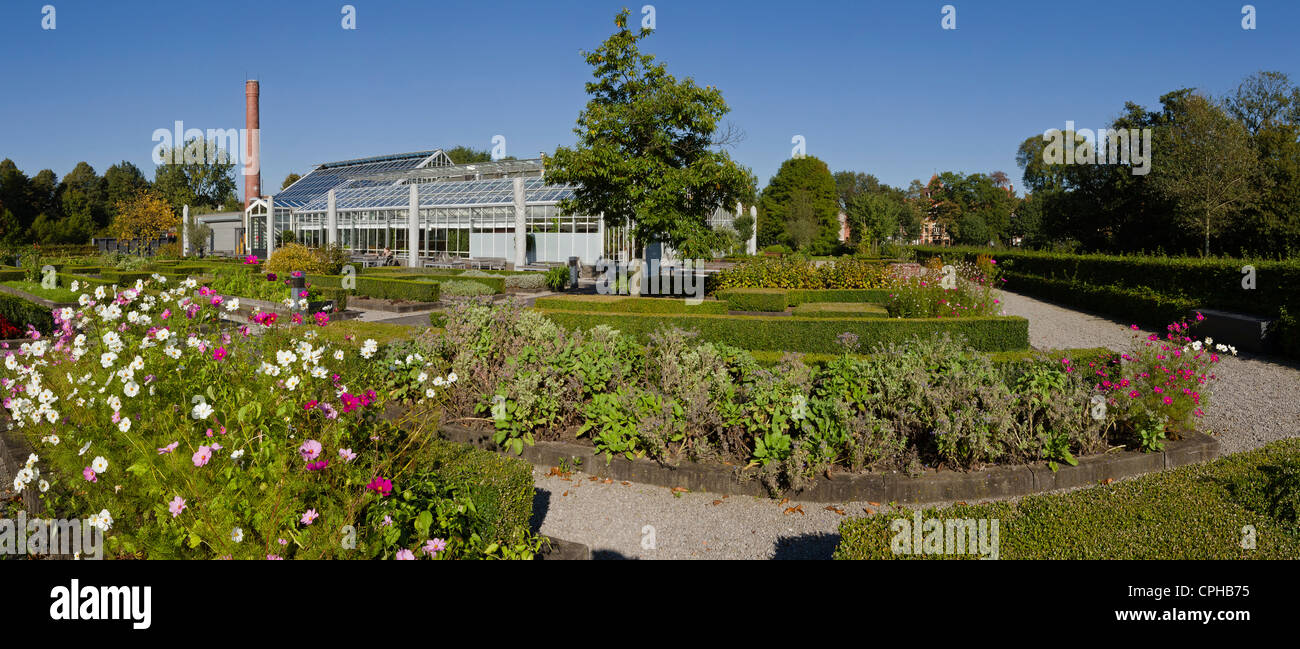 Frankendael estate hi-res stock photography and images - Alamy