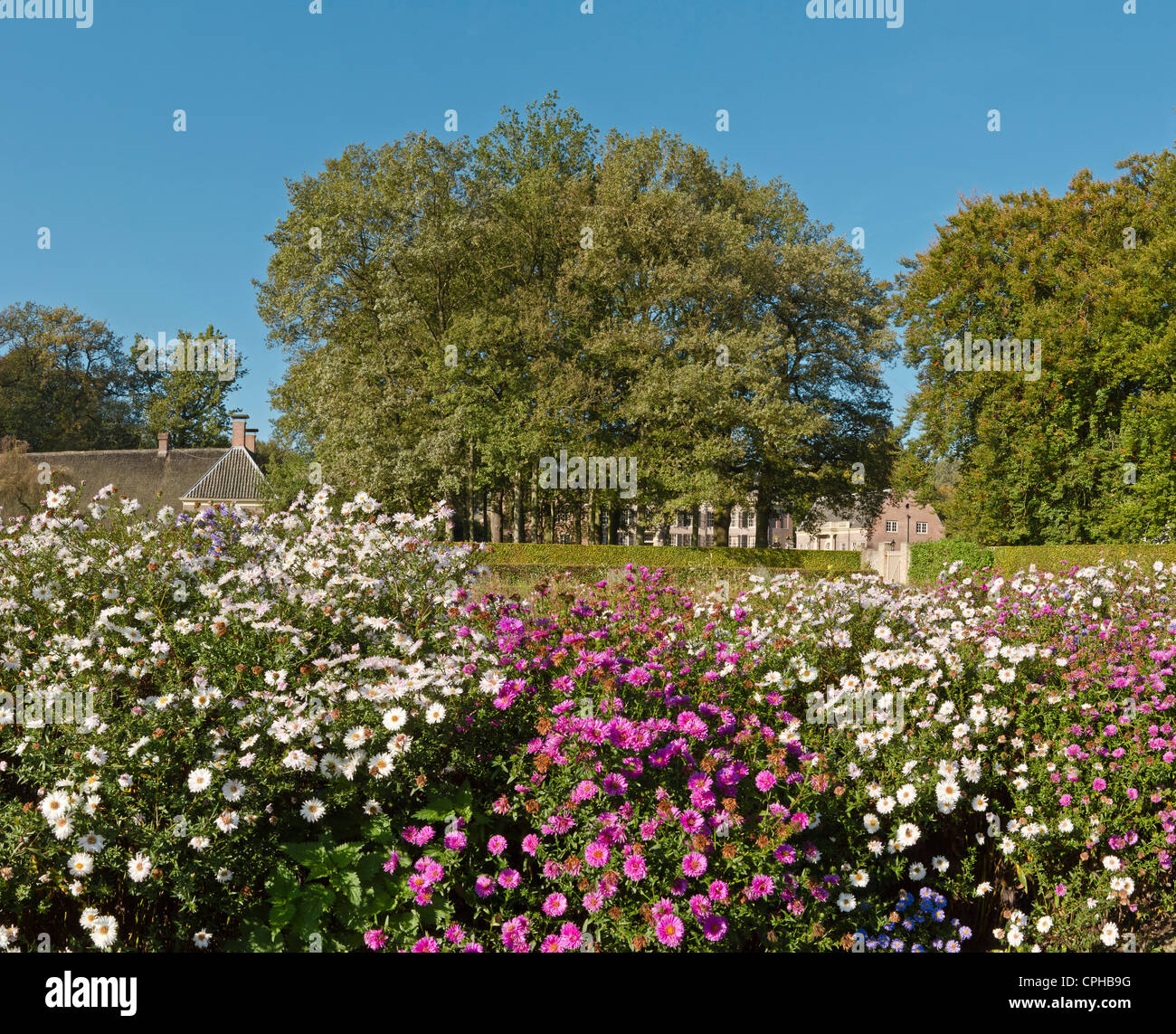 Groeneveld netherlands castle hi-res stock photography and images - Alamy