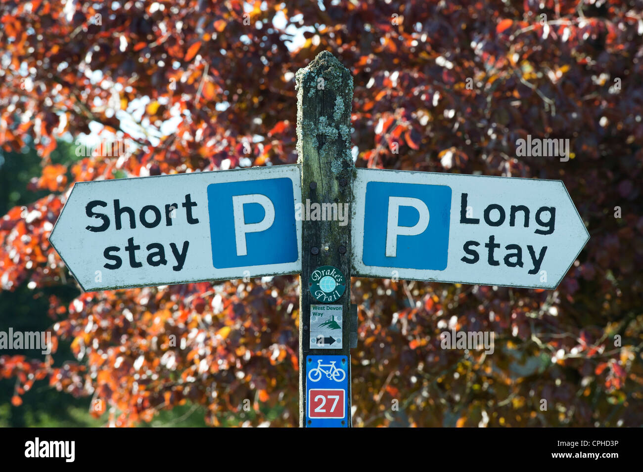 Short stay / Long Stay car parking sign. Devon, England Stock Photo - Alamy