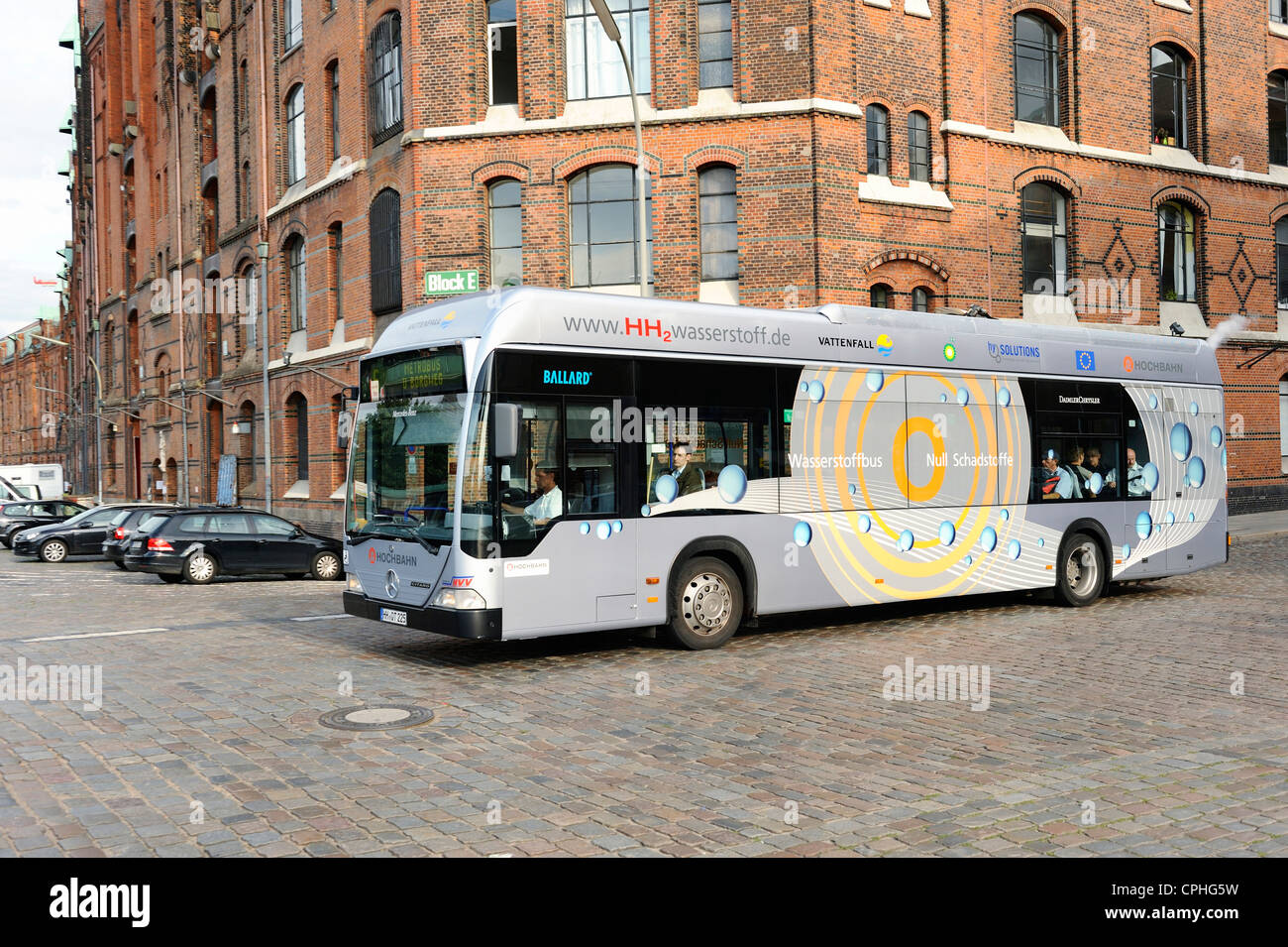 Hydrogen, fuel, propellant, bus, means of transportation, Hamburg ...